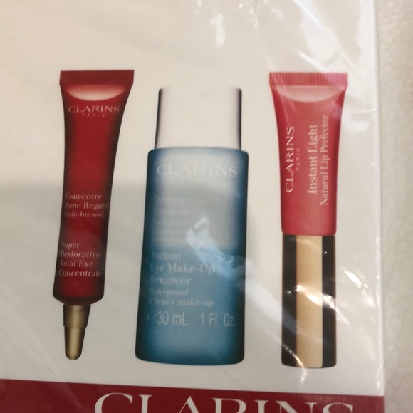 Clarins | Other | Clarins Set | Poshmark